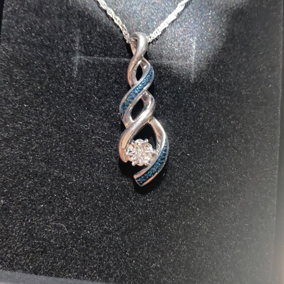 Kay Jewelers | Jewelry | Kays Jeweler Necklace Silver And Sapphire Blue ...
